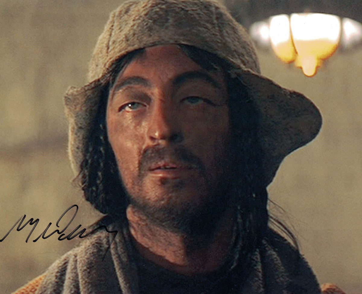 MALCOLM WEAVER - Ratty Nepalese in Raiders of The Lost Ark - hand sign – Autographica