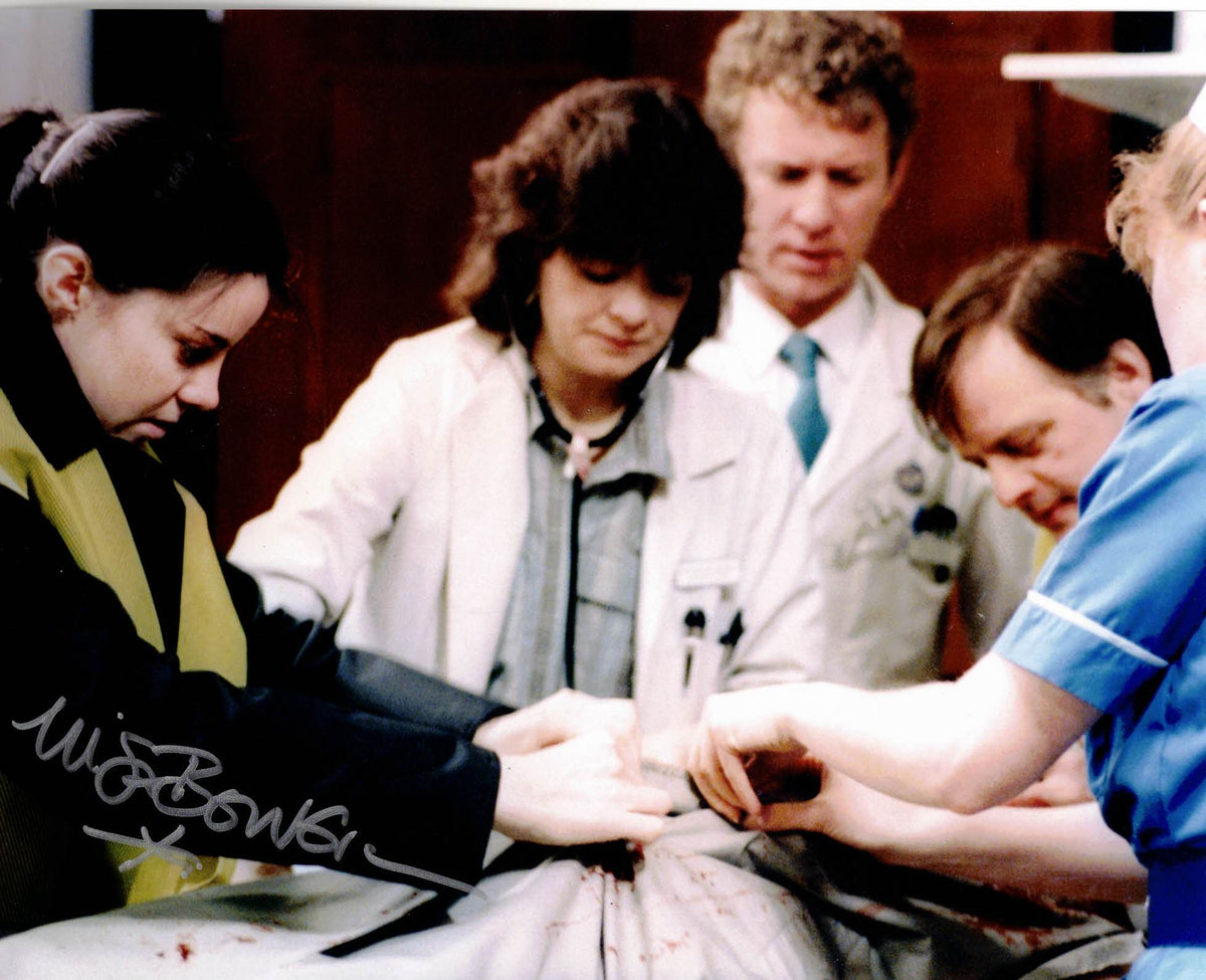 LISA BOWERMAN - Sandra Mute in Casualty - hand signed 10 x 8 photo ...