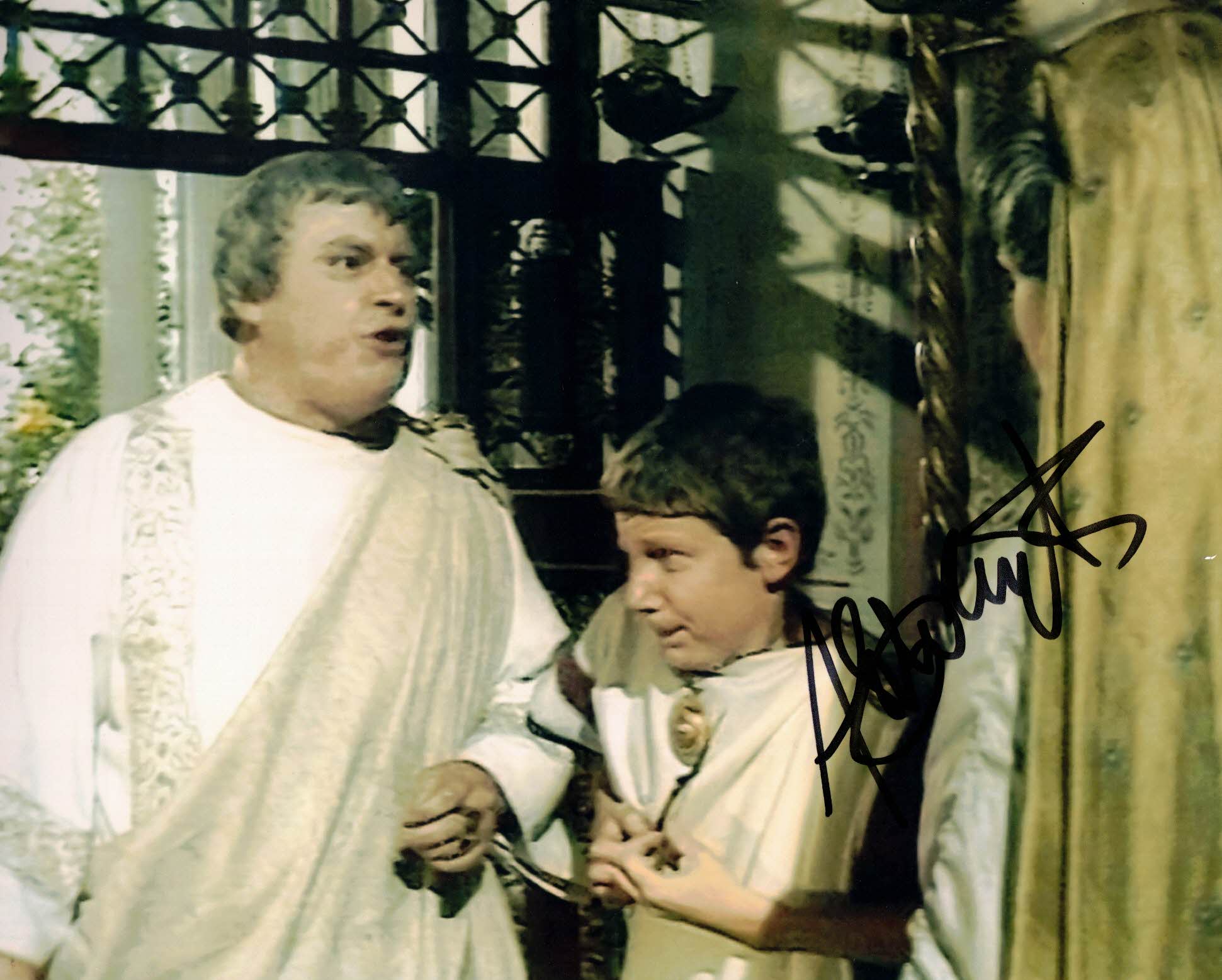 ASHLEY KNIGHT - Young Claudius in I Claudius - hand signed 10 x 8 phot ...