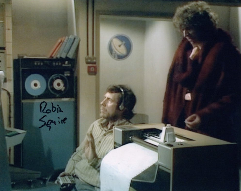 ROBIN SQUIRE - Pharos Project Boffin in Doctor Who- Logopolis - hand s ...