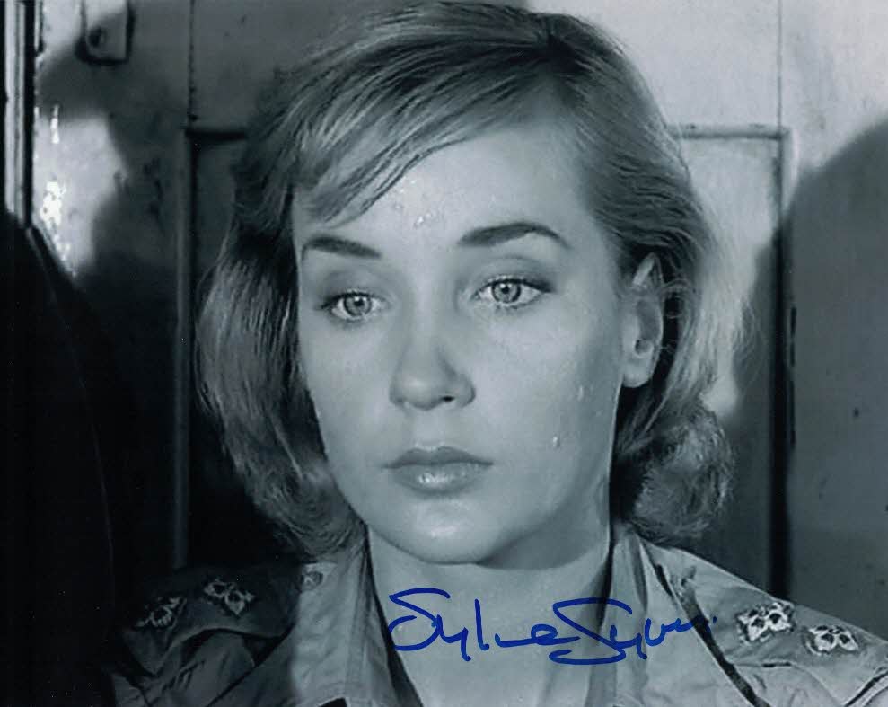 SYLVIA SYMS - Ice Cold In Alex, Victim, The Tamarind Seed – Autographica