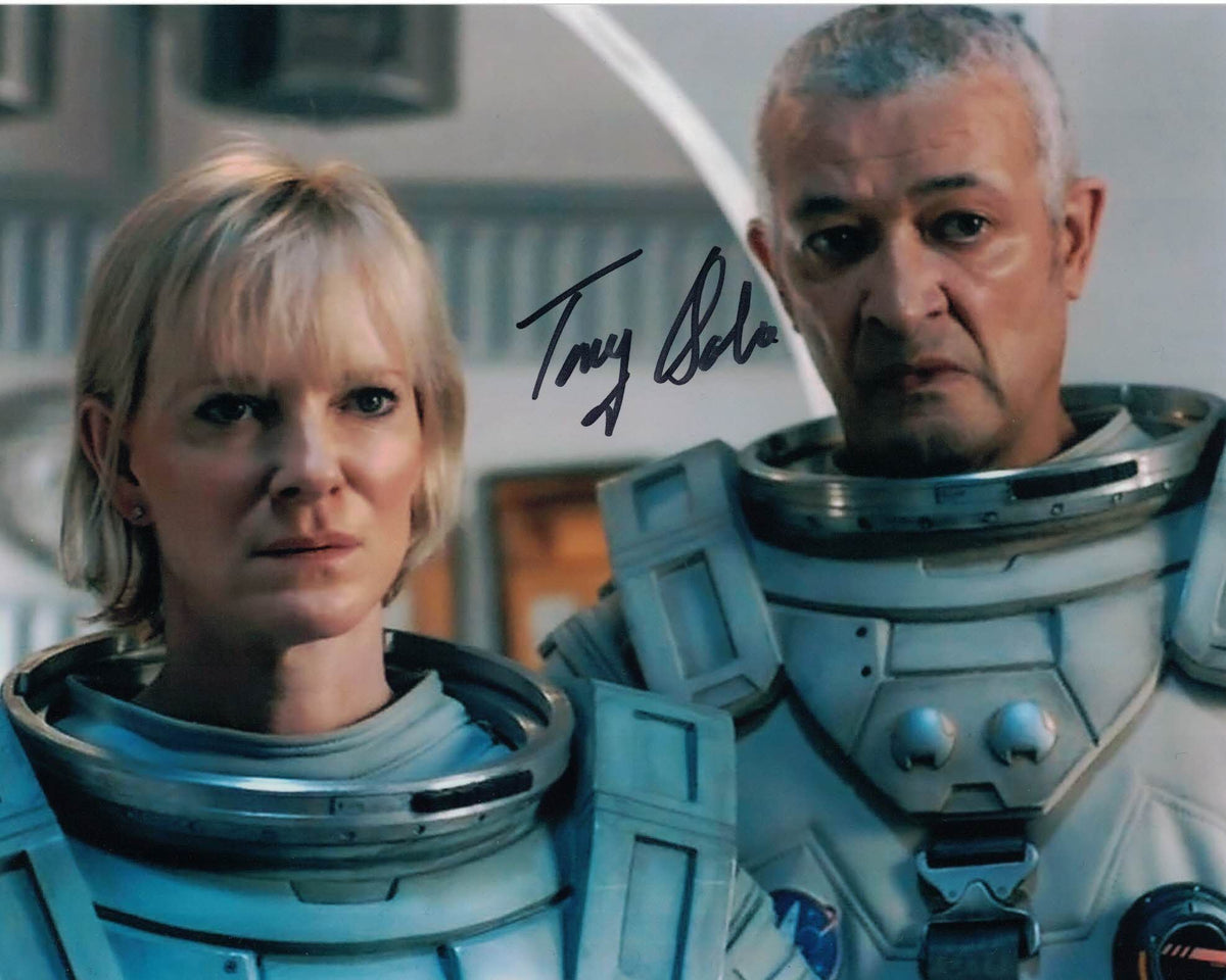 TONY OSOBA - Duke in Kill The Moon - Doctor Who hand signed 10 x 8 pho ...