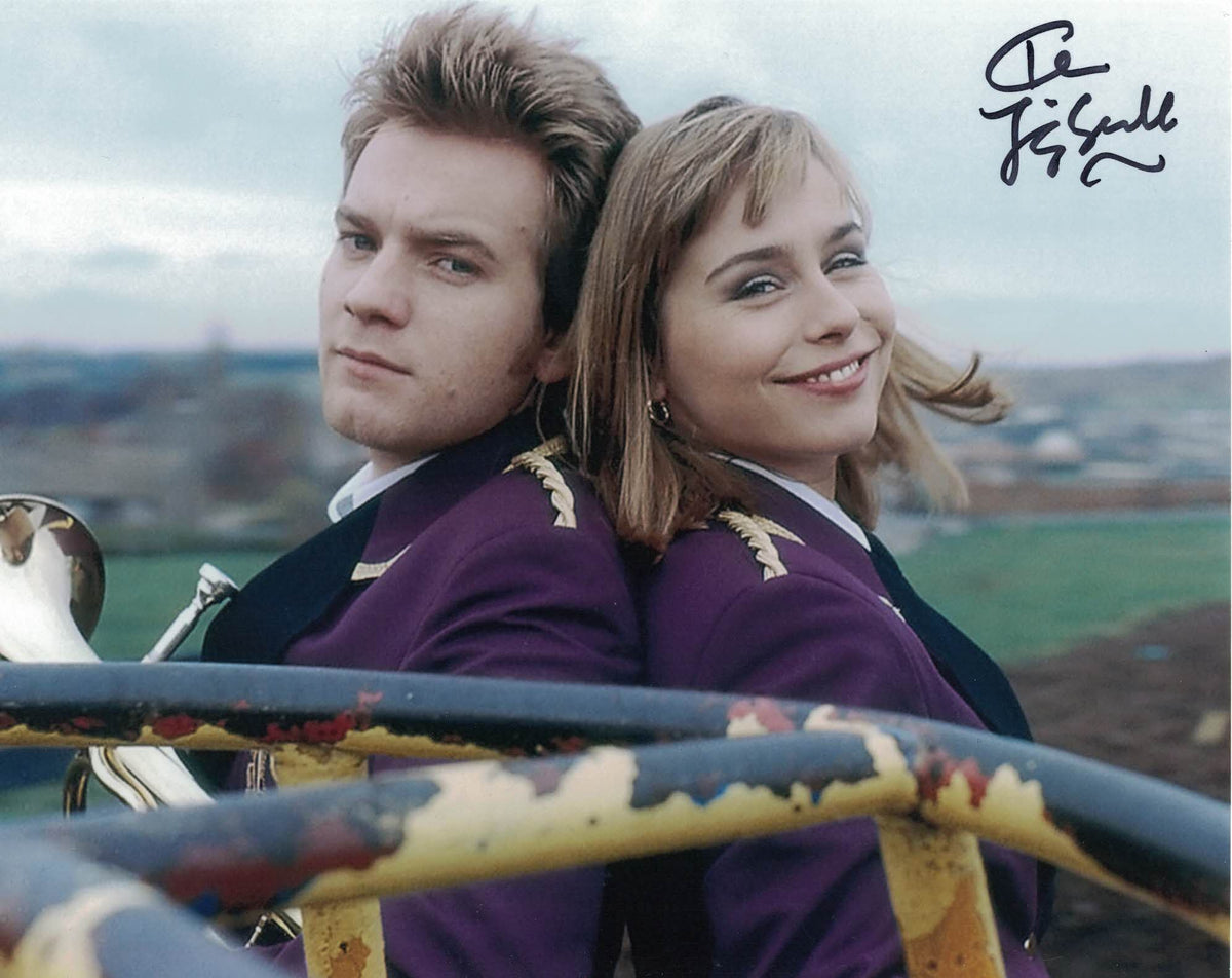 TARA FITZGERALD - Gloria Mullins in Brassed Off – Autographica